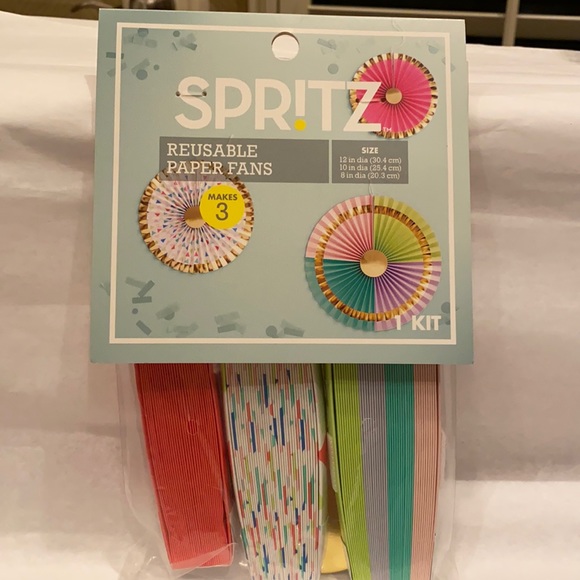 Spritz | Party Supplies | 55 Spritz 3 Ct Reusable Paper Fans | Poshmark